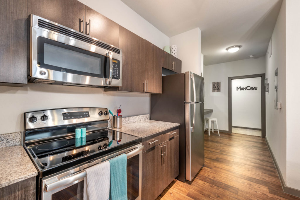 University of Houston Housing | Photos | Campus Vue Apartments
