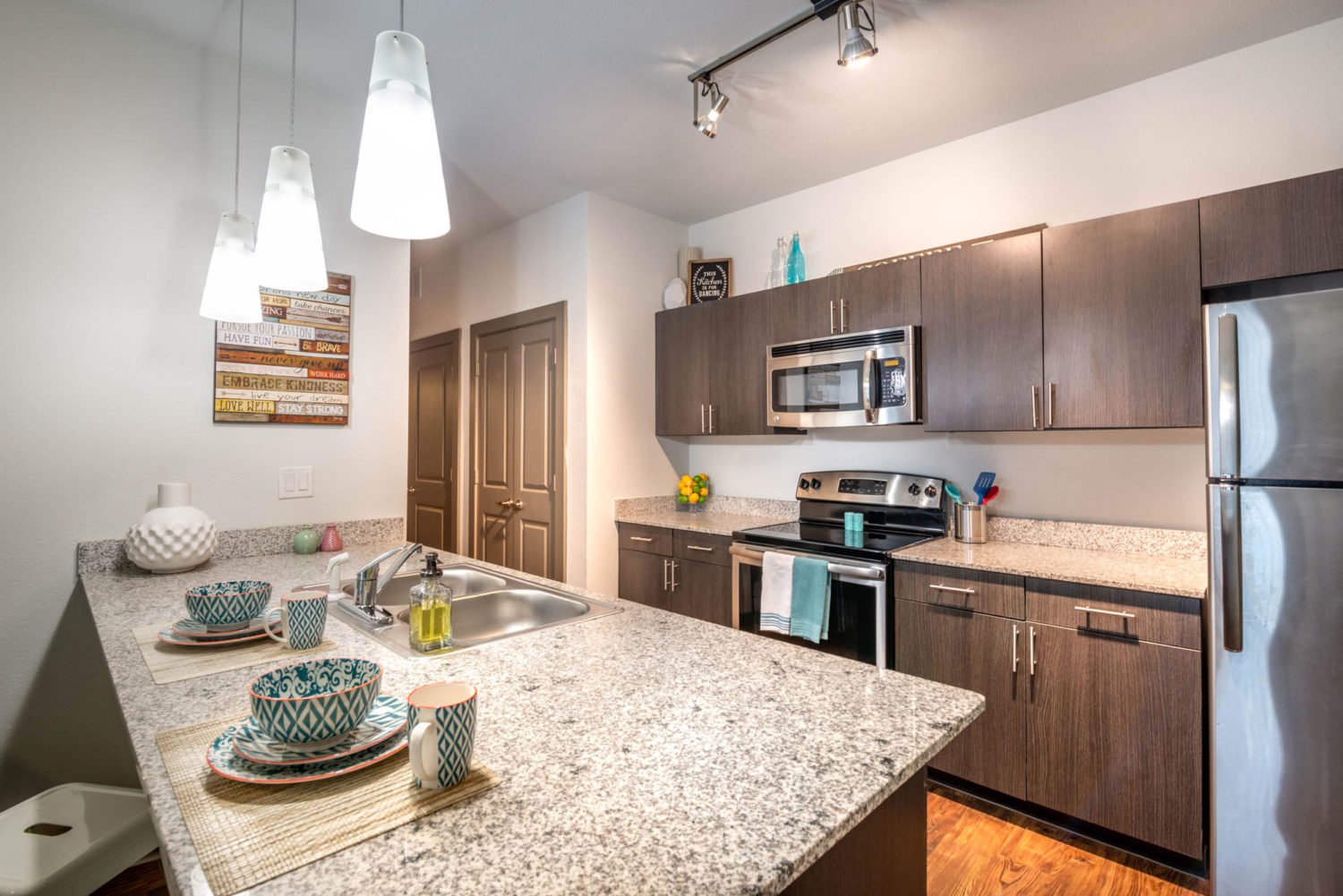 University of Houston Housing | Photos | Campus Vue Apartments