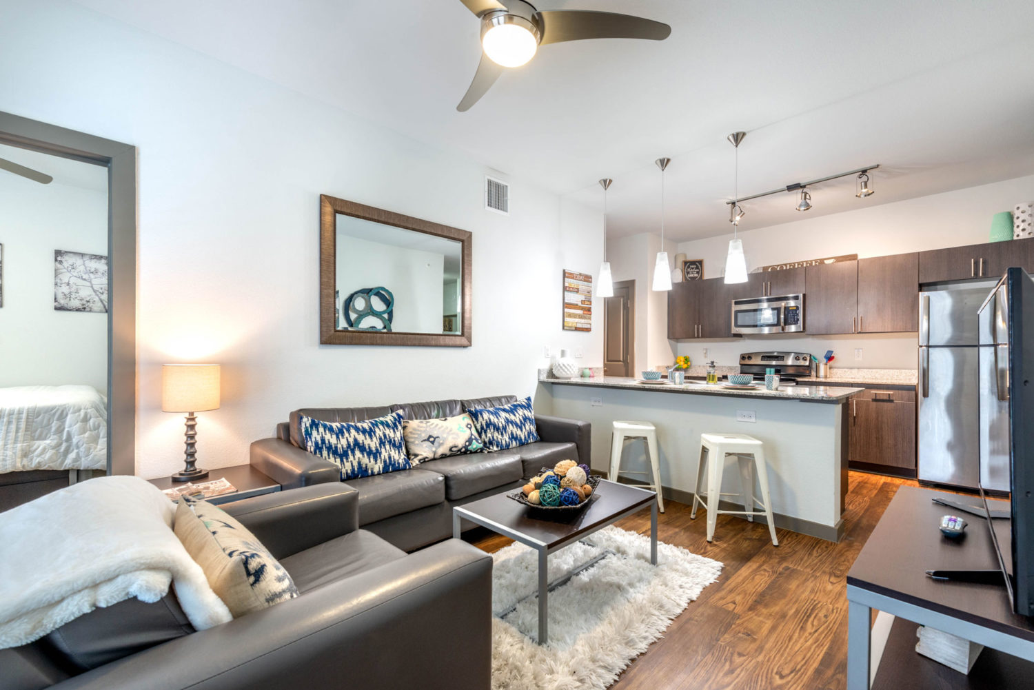 University of Houston Housing | Photos | Campus Vue Apartments