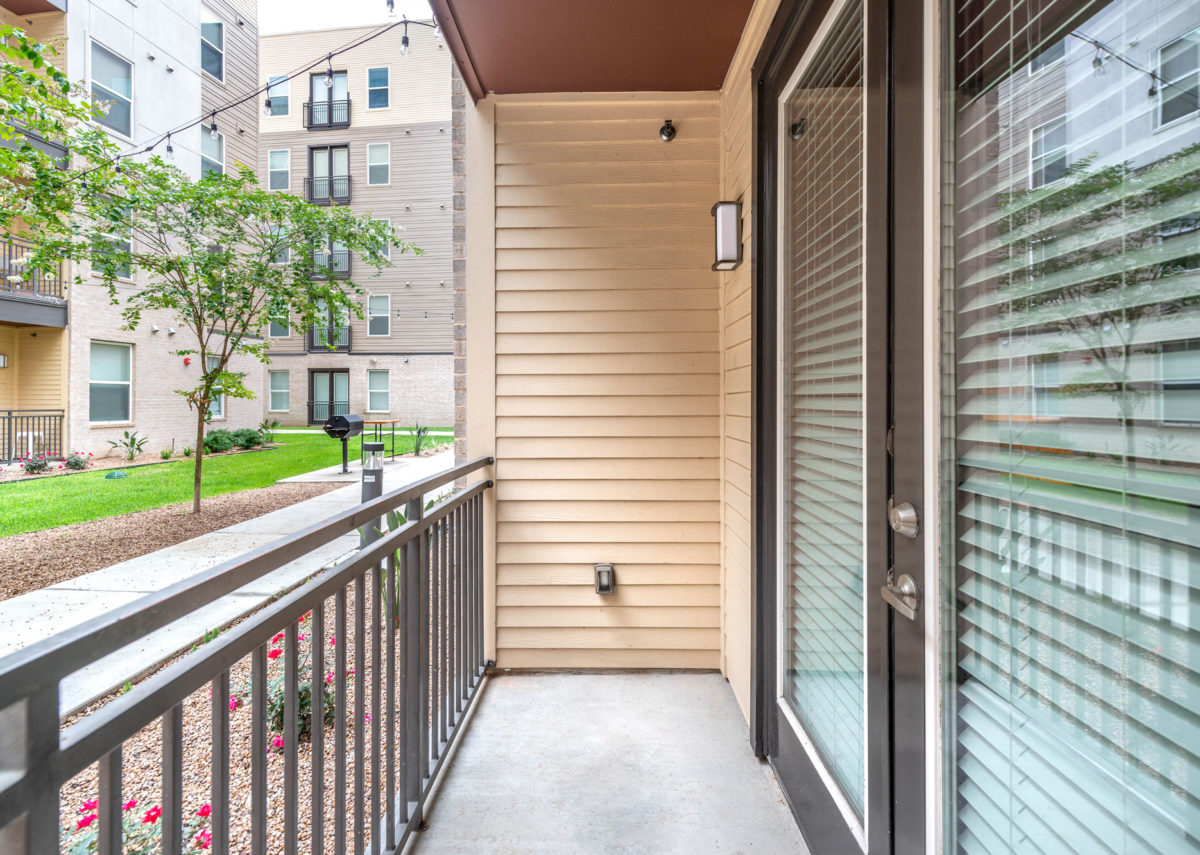 University of Houston Housing | Photos | Campus Vue Apartments